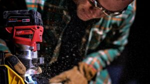 Jigsaw vs Router: 15 Pros and Cons - Woodworking Street